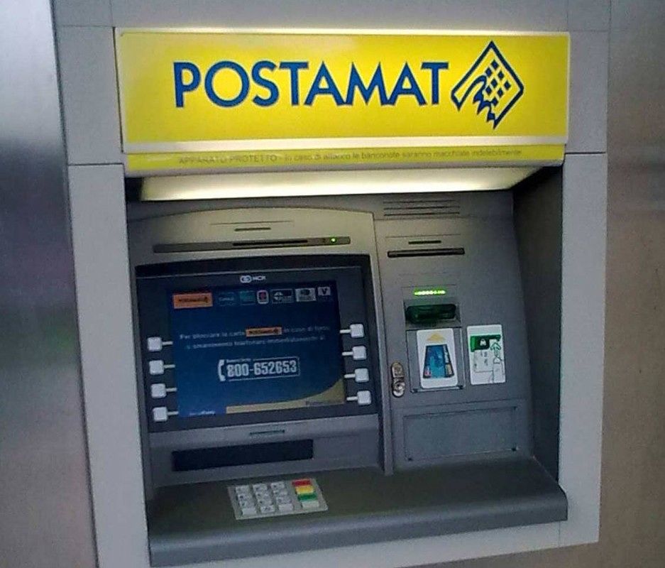 Inseguito dai Carabinieri dopo un prelievo con carta Postamat rubata ...