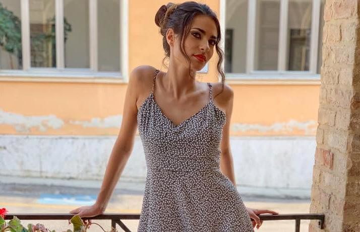 Sboccia la bellezza di Laura Leuci. È salentina la protagonista del ...