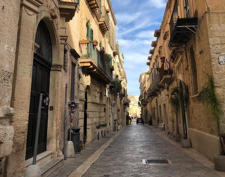 A Lecce una visita teatralizzata alla scoperta delle meraviglie del ...