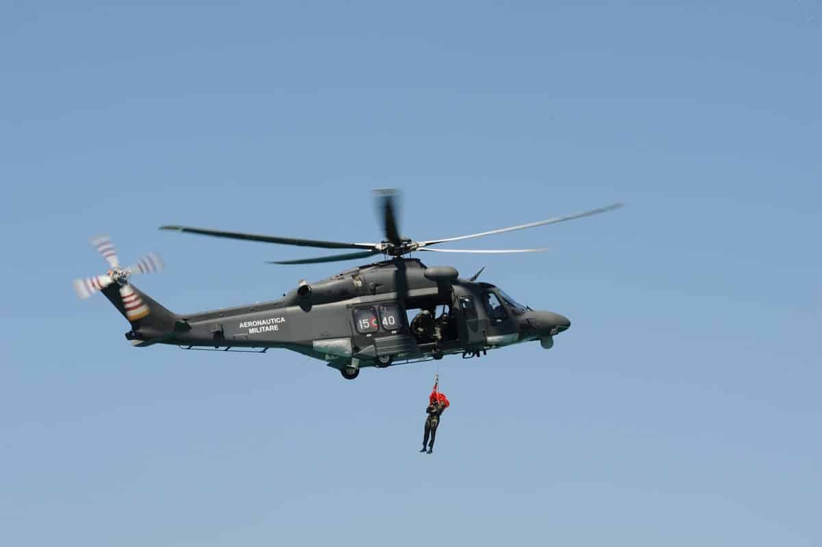 Equipaggi e specialisti del 61° Stormo si addestrano alla sopravvivenza ...