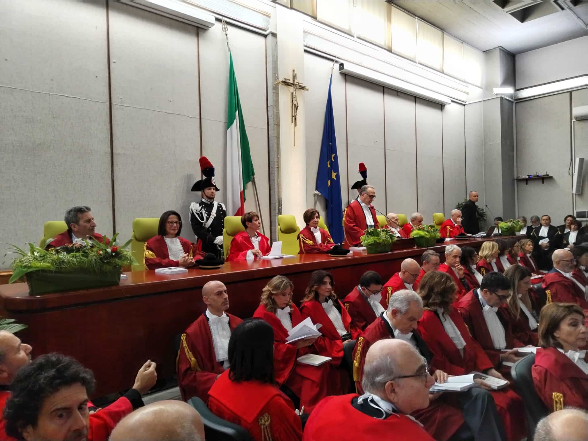 Al via l'inaugurazione dell'anno giudiziario. Il presidente Scardia ...