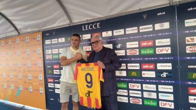Lecce, presentato Nikola Krstovic: “Niente promesse. Preferisco fare ...