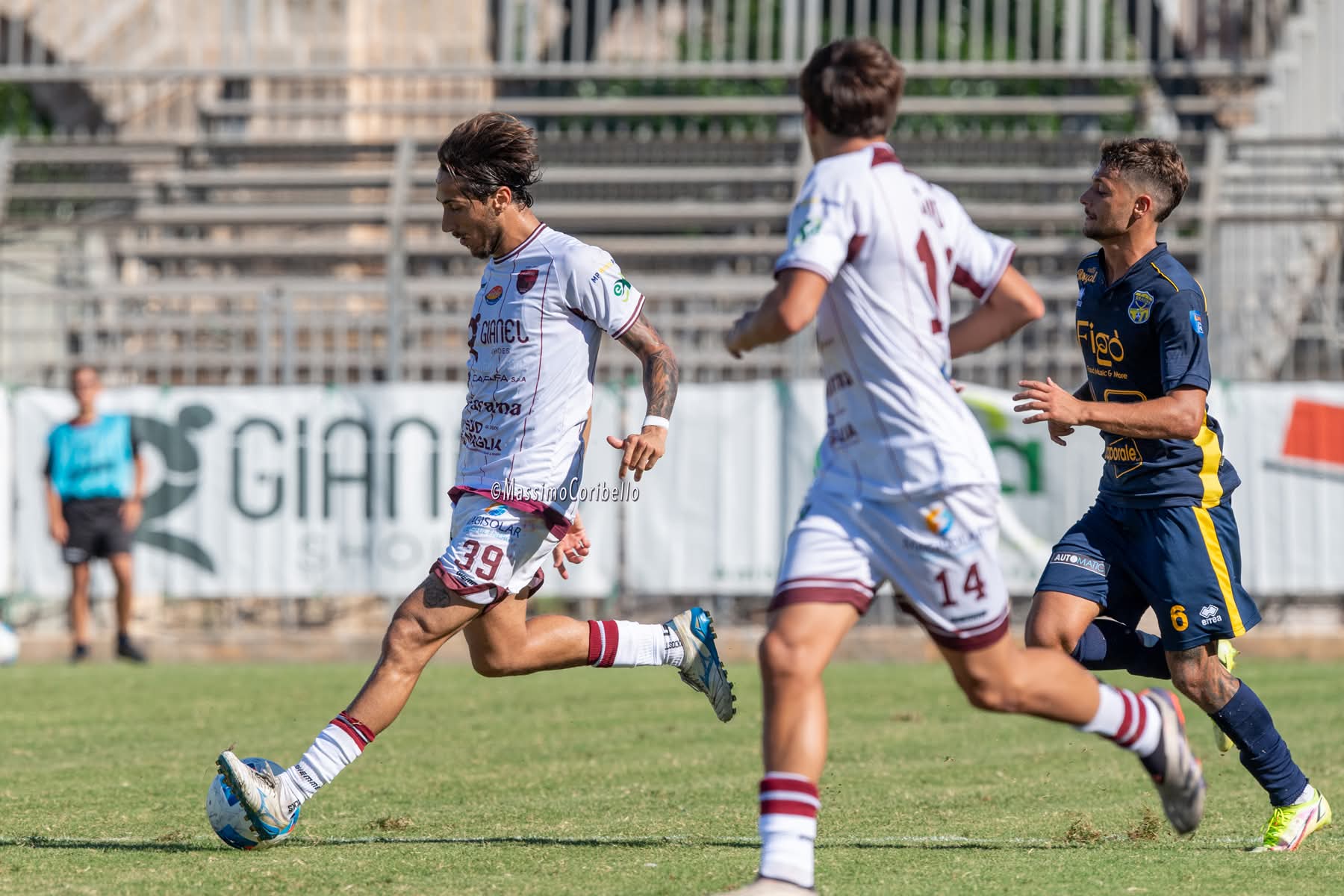 Gravina e Nardò, pari ad alta tensione. Al “Vicino” finisce 2-2 tra ...